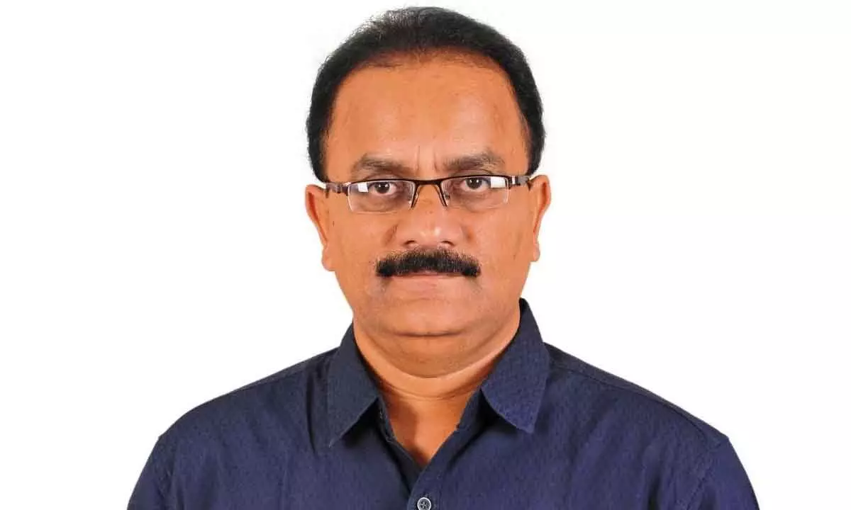 UoH Professor Receives Rare Honour | Telangana Tribune